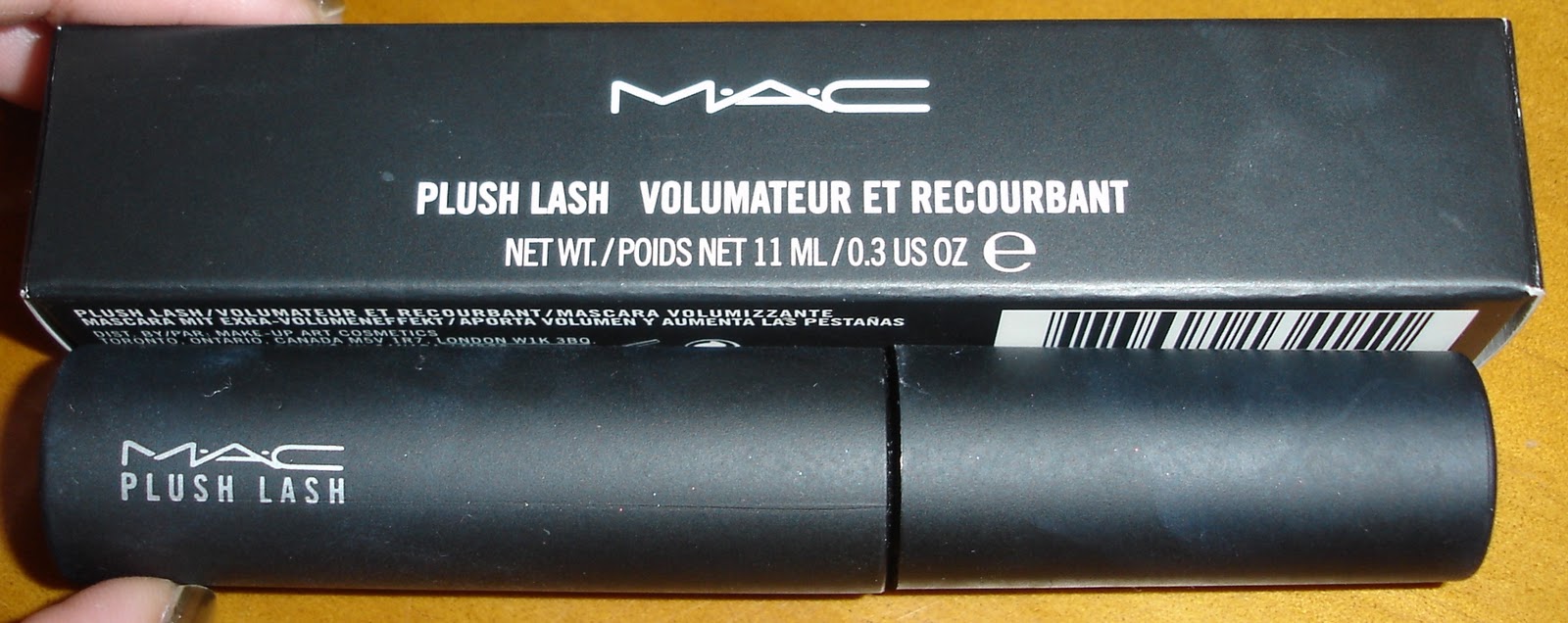 confessions of a fashion girl: MAC Plush Lash