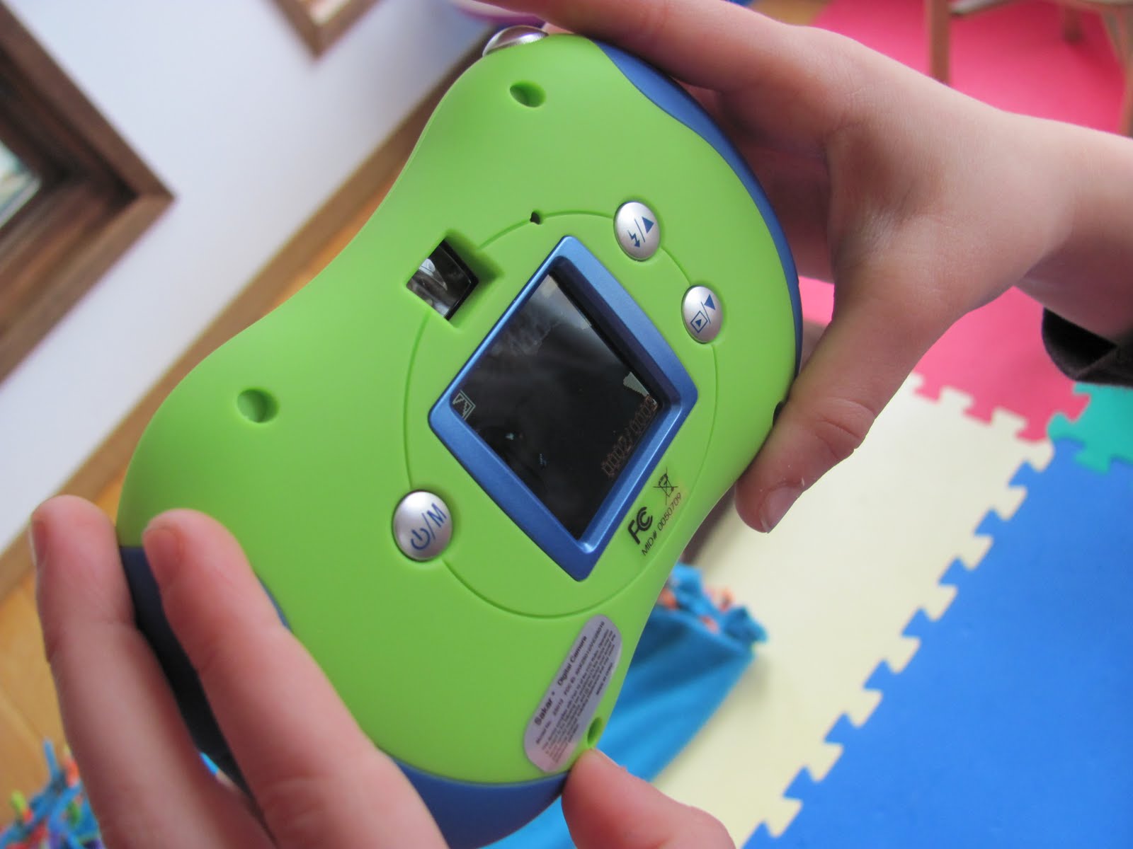 $49.99 Leap Frog Digital Camera GIVEAWAY! (CLOSED) - Mommy Moment
