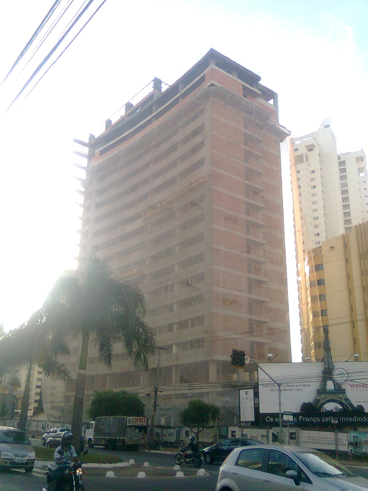Goiânia nas alturas: Twenty Three Residence
