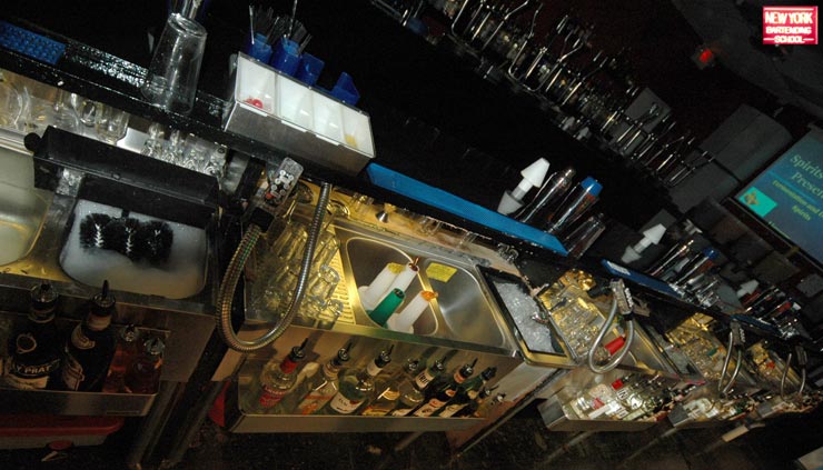 Bar Equipment Drink Recepies and Supplies: Bar Equipment Guide