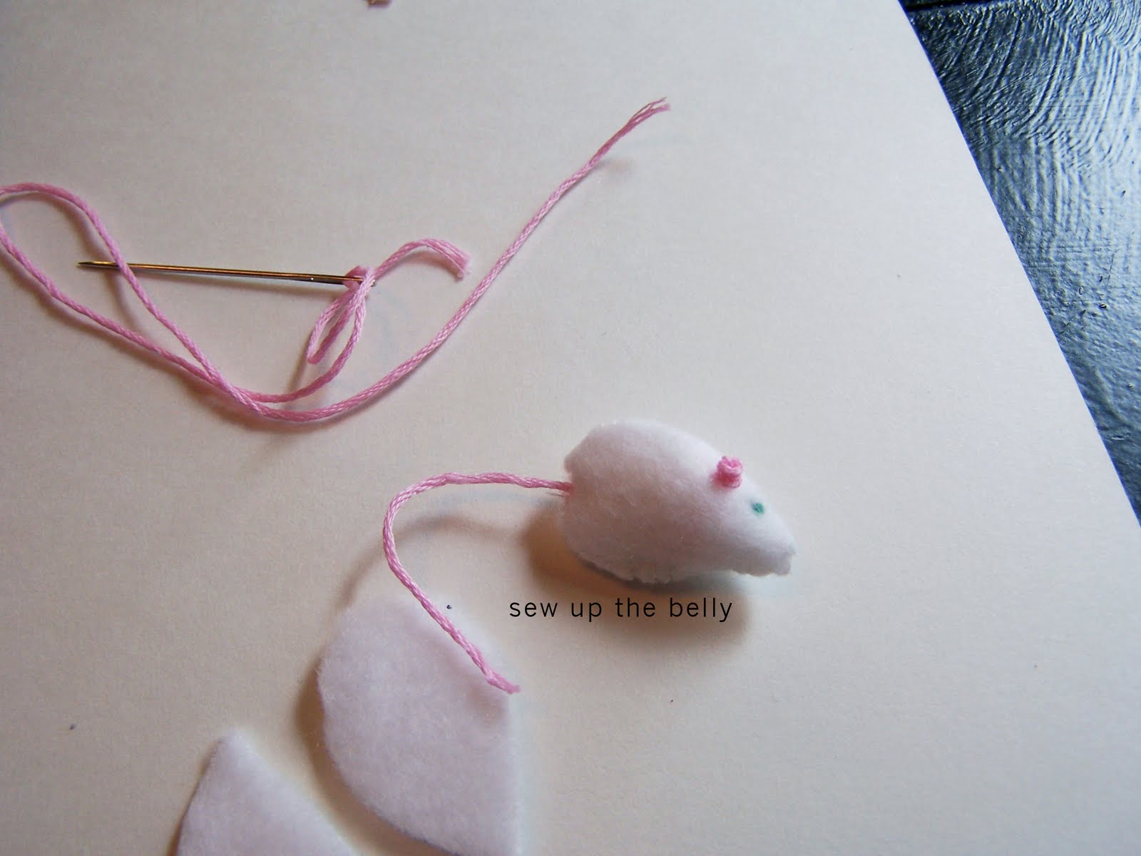 puddle jumping designs: Tutorial: Matchbox Mouse