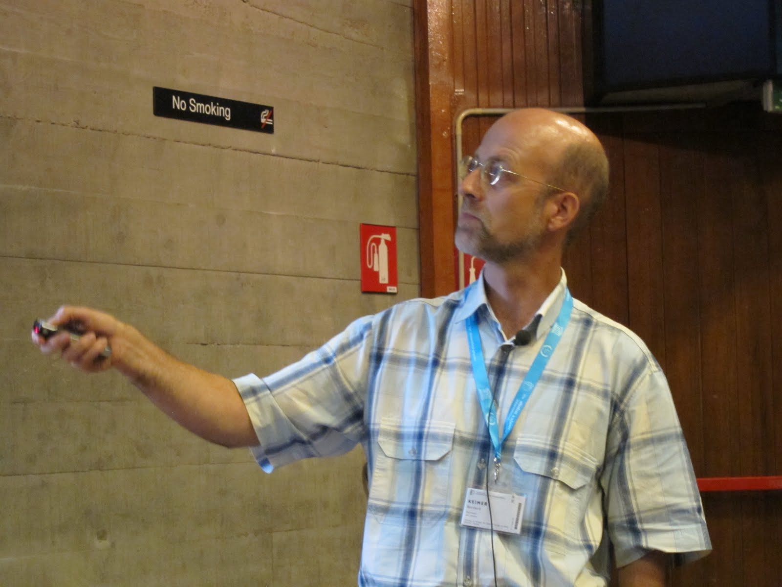 ICTP2010: Strongly Correlated Electrons: Bernhard Keimer (MPI FKF ...