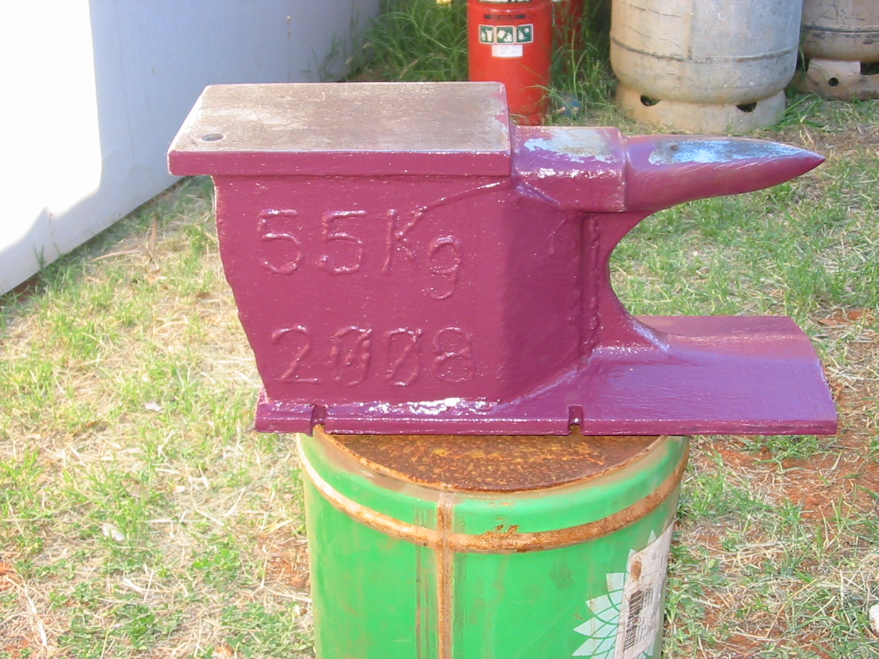 Des' projects or "Musings from the Shed": Homemade Anvil - RR Anvil ...