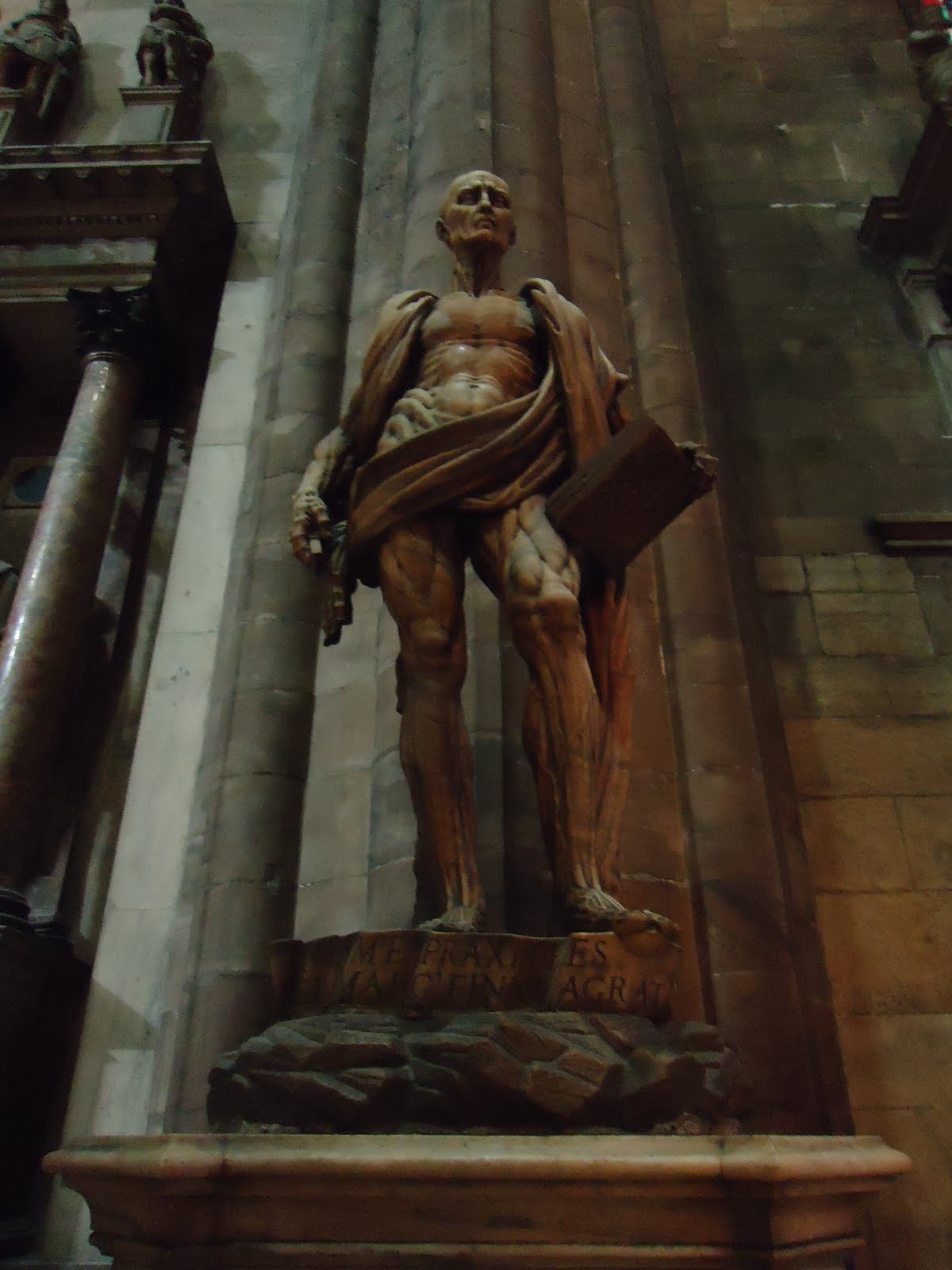 MÃE E FILHO EM MILANO