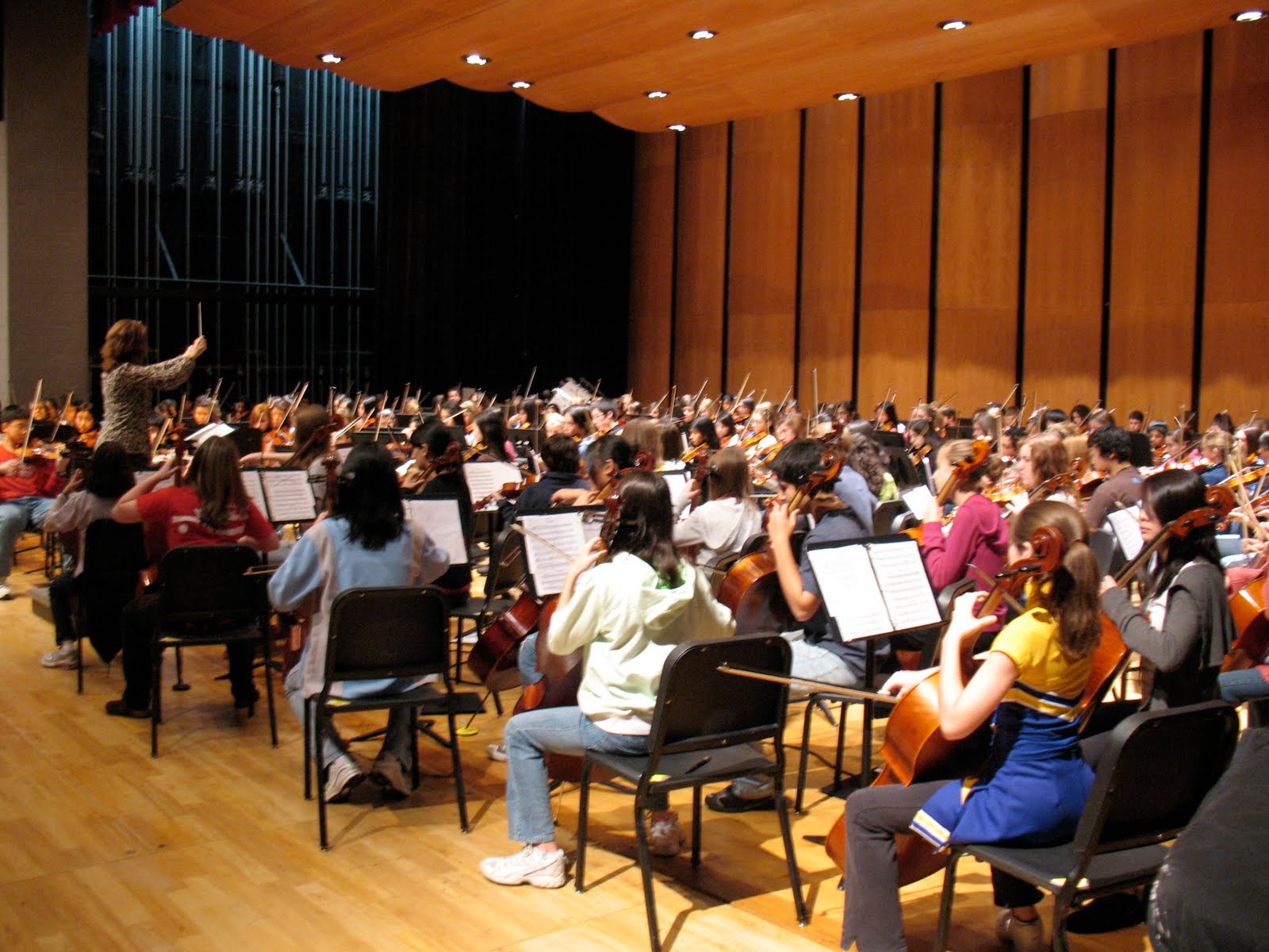Hawthorn Middle North Orchestras: Festival Rehearsal Pictures