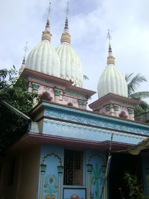 PHOTO OF GAUDIYA MATH, Mayapur-Nabadwip-Godrum: Sri Gauranga Gaudiya Math