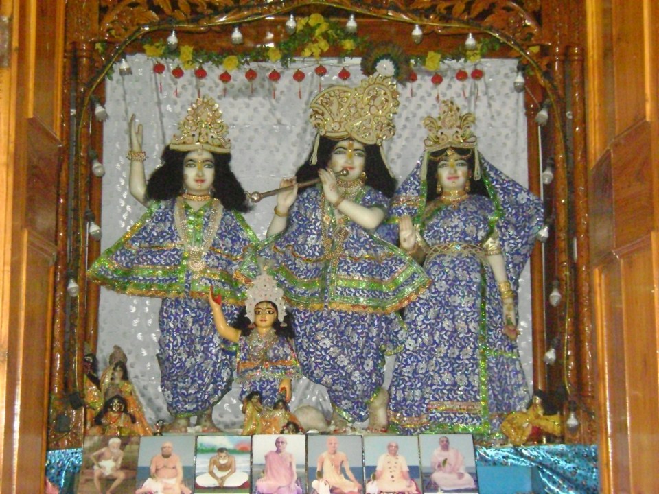 PHOTO OF GAUDIYA MATH, Mayapur-Nabadwip-Godrum: Shri Gaudiya Vedanta ...