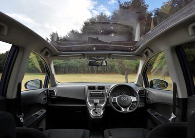 More pictures of the all new Toyota Ractis - BurlappCar