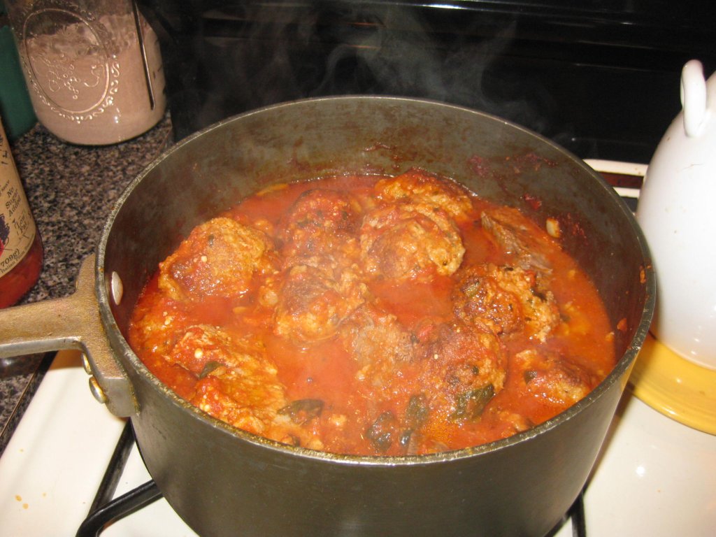 Dinner's Ready: Weekday Pasta - Spaghetti and Turkey Balls