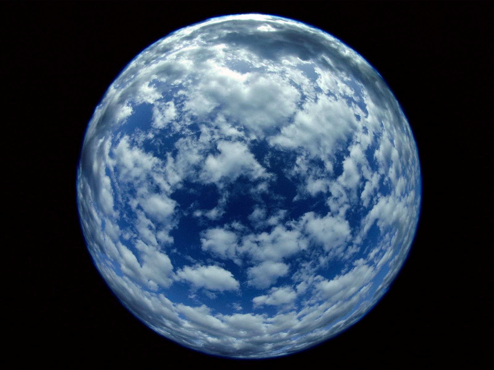 NUBES EN LA TIERRA | Wallpaper-Bobiandcompany