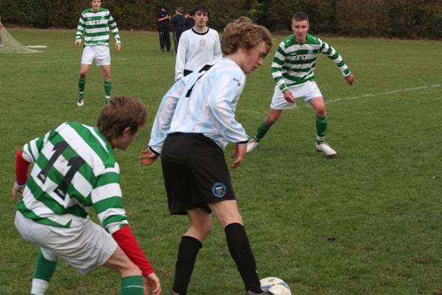Mount Merrion Youths Football Club - In action: Last quarter