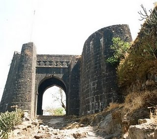 Purandar Fort ~ Welcome to Maharashtra