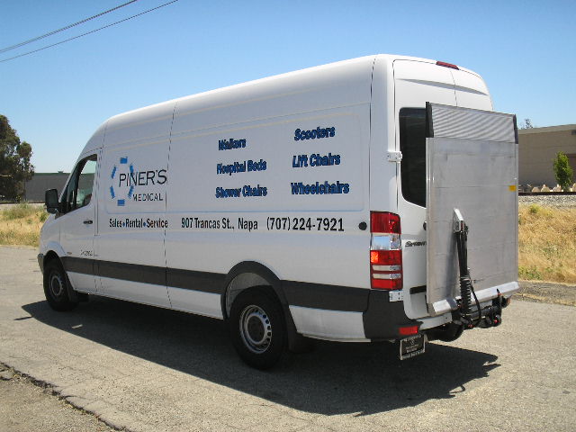 Commercial Truck Success Blog: Interlift Liftgate And E-Track For ...