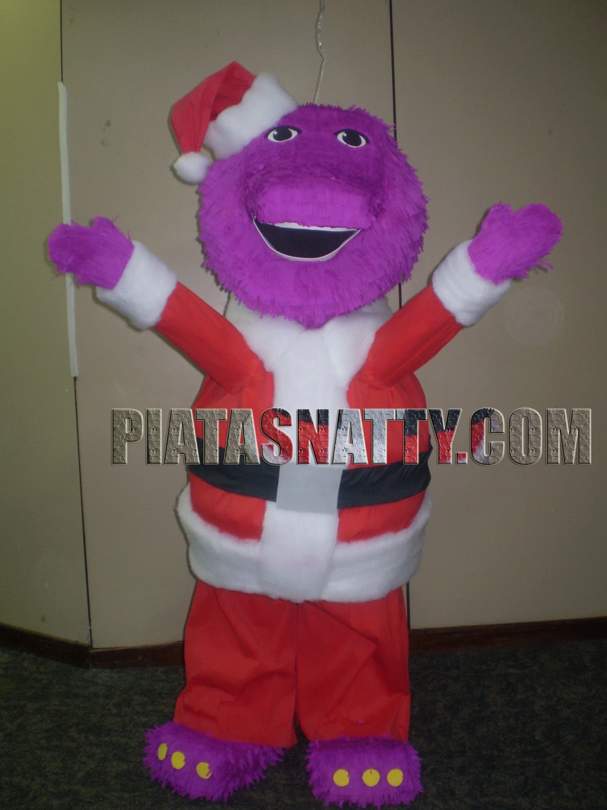 Barney Pinata