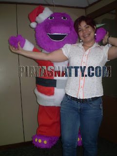 PIÑATAS NATTY @pinatas_eventos.natty: PIÑATA DE BARNEY EN NAVIDAD