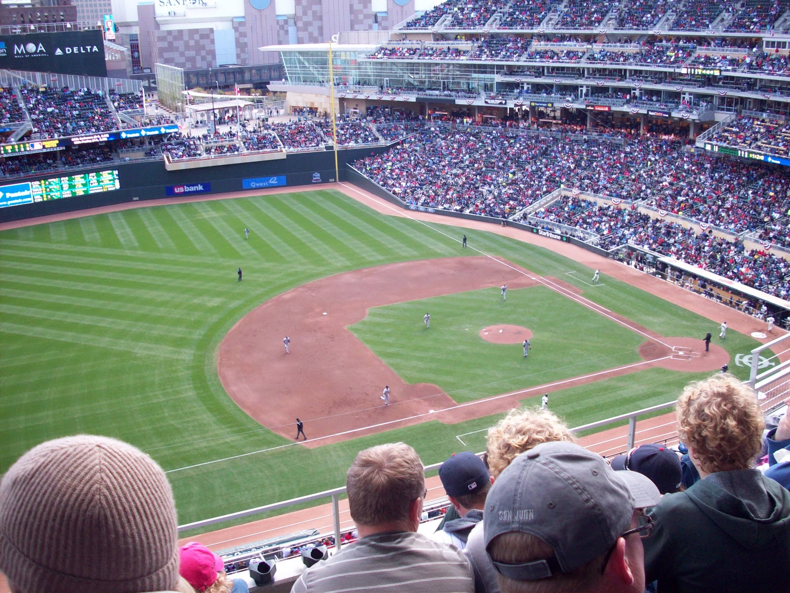Check out these cool photos of Target Field in Minneapolis | BOOMSbeat