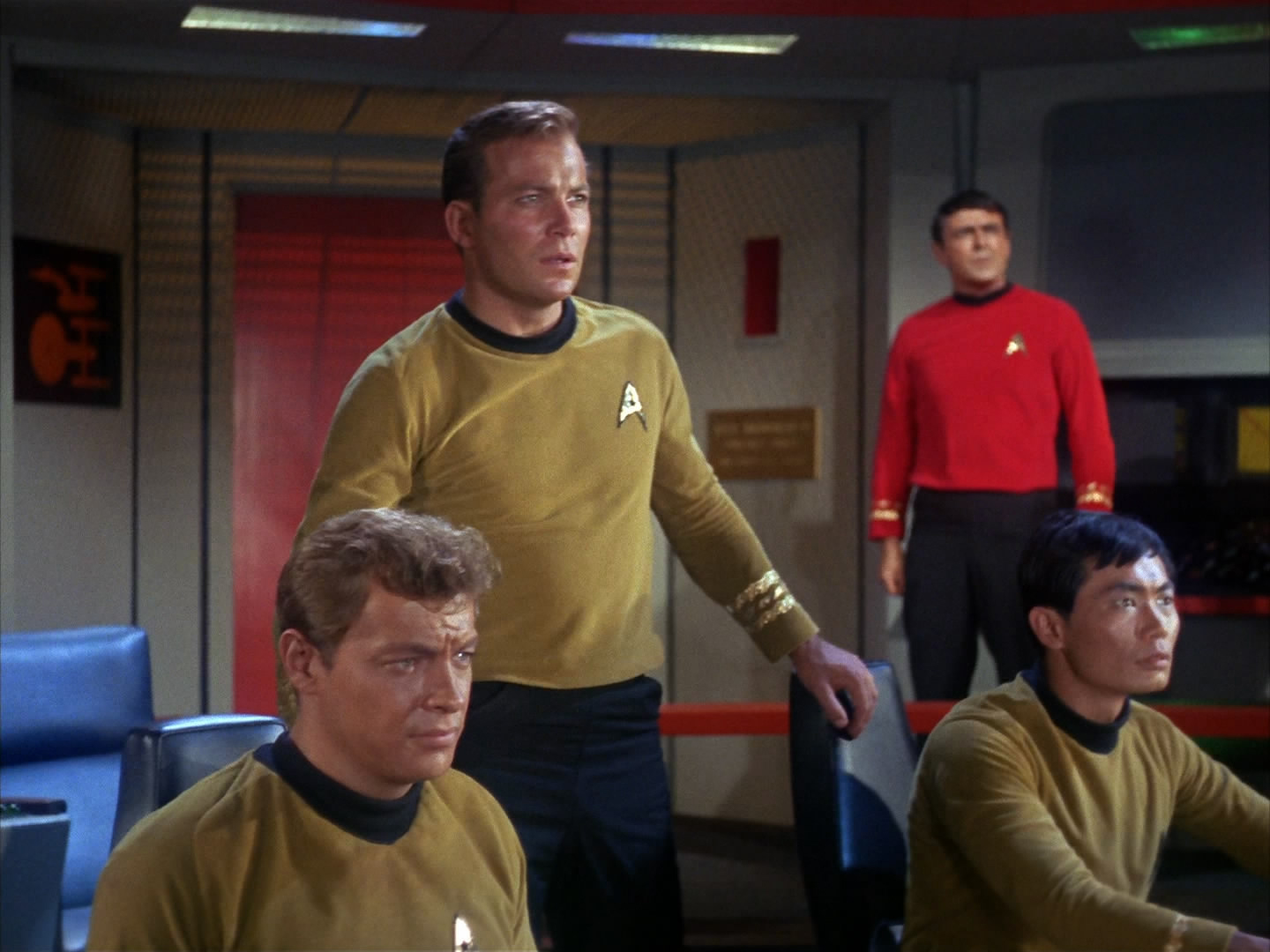 Star Trek Prop, Costume & Auction Authority: Special PhotoStudy: Star ...