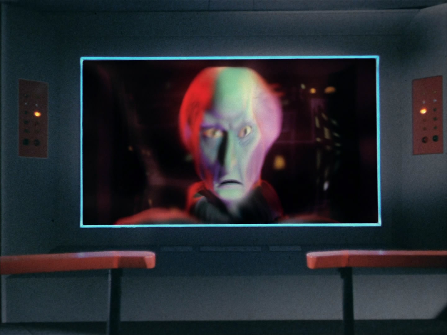 Star Trek Prop, Costume & Auction Authority: Special PhotoStudy: Star ...