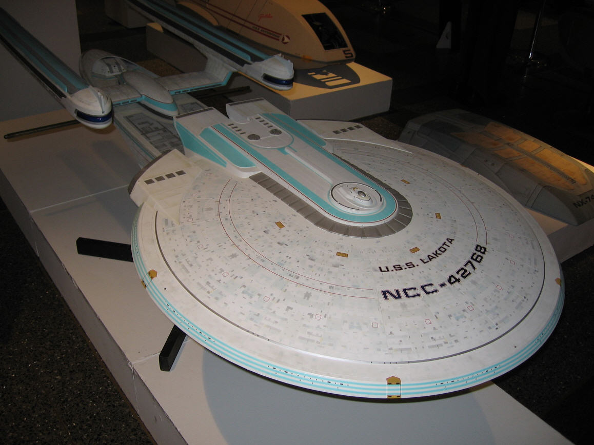 Star Trek Prop, Costume & Auction Authority: Detailed Photostudy of the ...