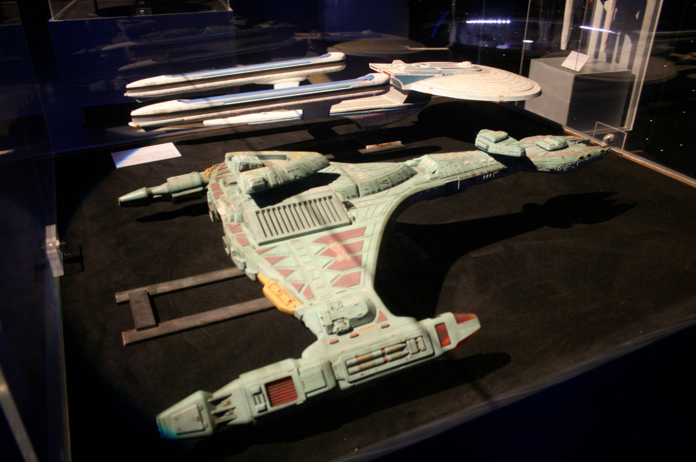 Star Trek Prop, Costume & Auction Authority: Star Trek: The Exhibition ...