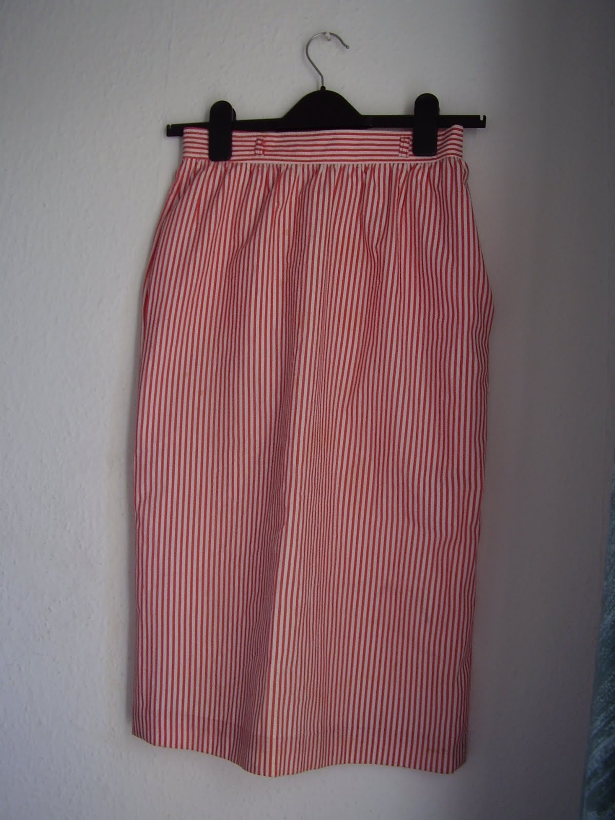 Ava and Aubrey's Big Sell Out: 2. Jackie O Style Candy Cane 1960s ...