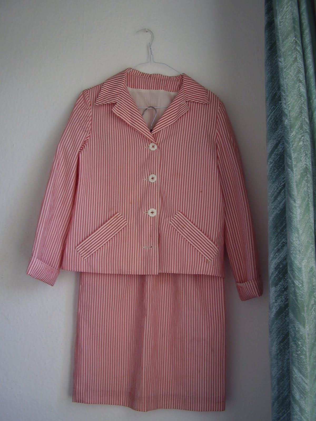 Ava and Aubrey's Big Sell Out: 2. Jackie O Style Candy Cane 1960s ...