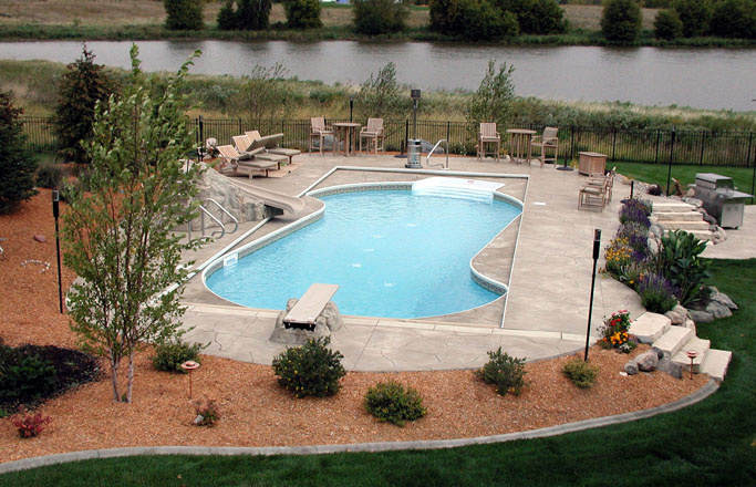 Fort Wayne Pools: Fort Wayne Pools - Elite - San Luis Rey