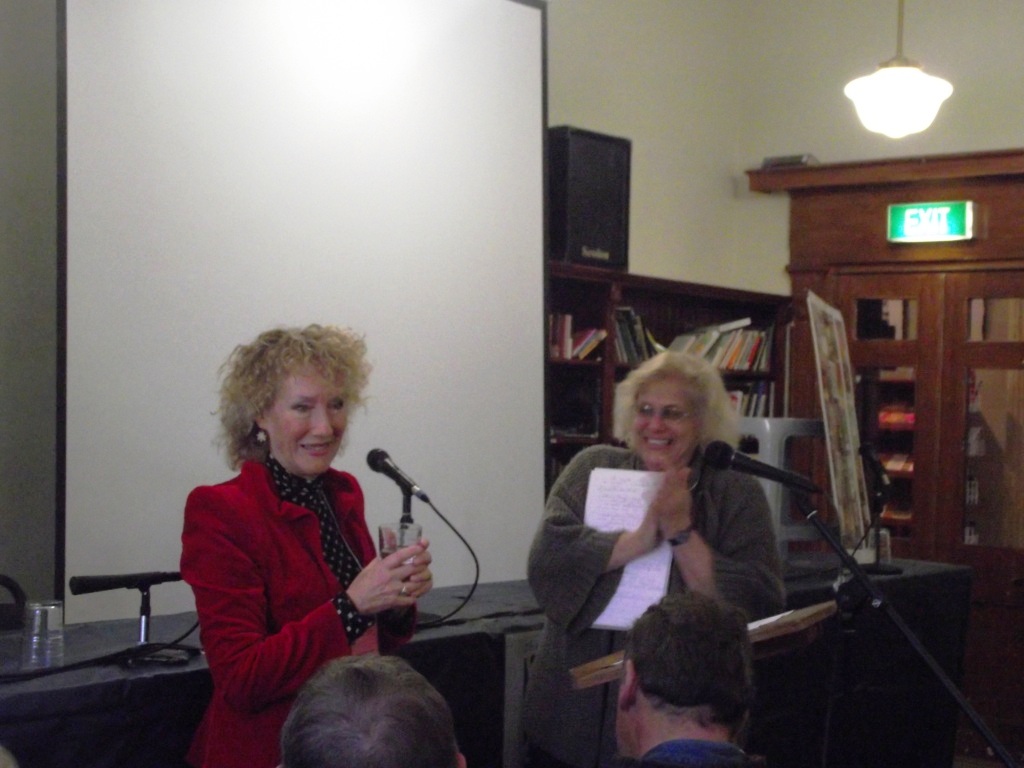 Lisa Berryman's Instagram, Twitter & Facebook on IDCrawl