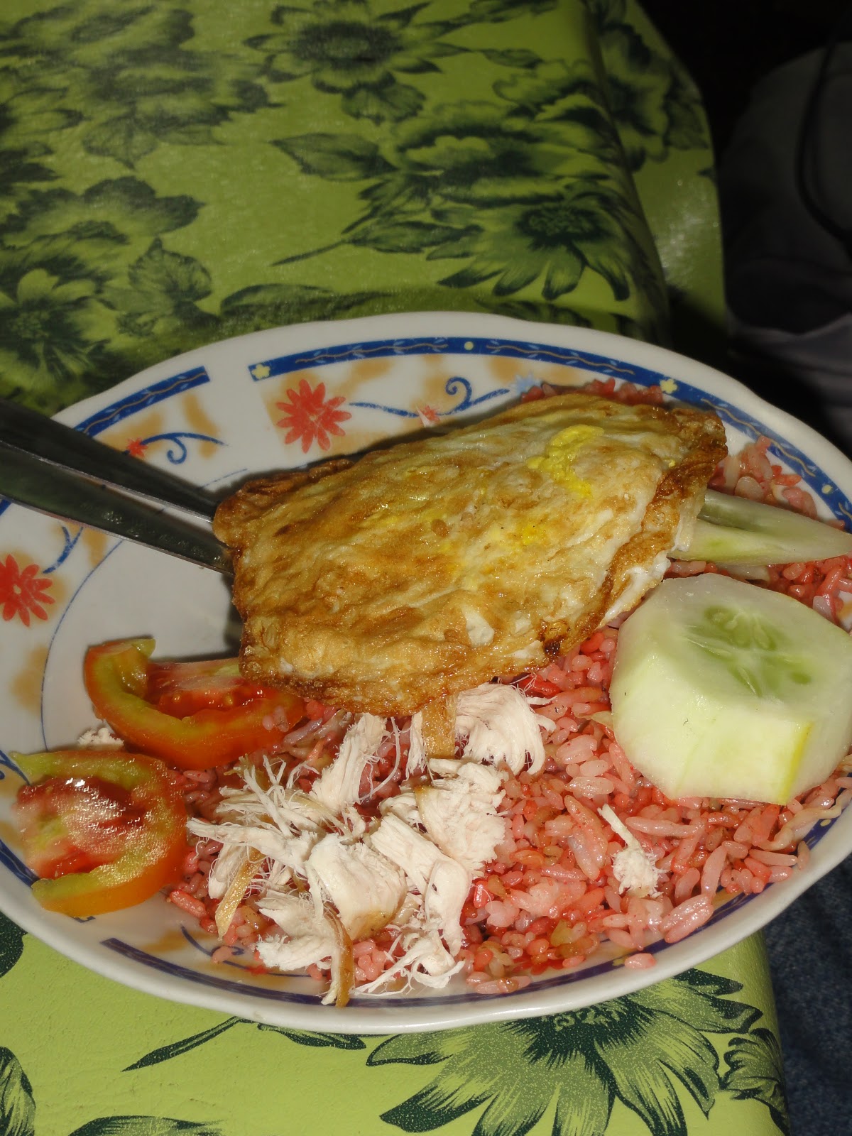 Food around the world - Indonesia | Magu Bee at World's End