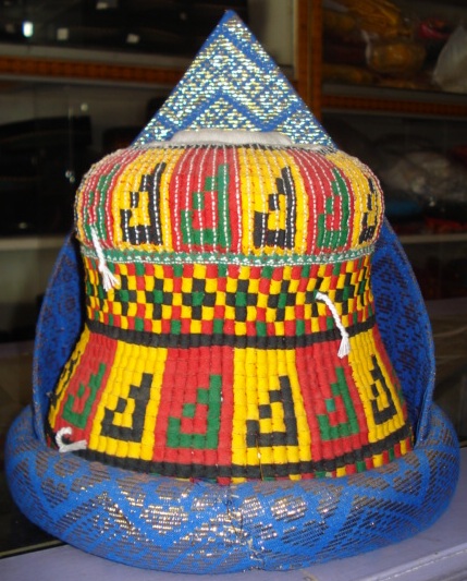 (3). " PECI DAN TOPI ACEH (PA)"