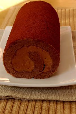 l'osso e la lisca: Rotolo cioccolato e nocciole