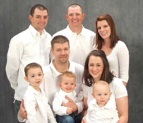 A LONG WAY HOME: Hunt family Thanksgiving Photos