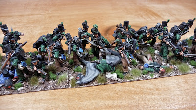 Analogue Hobbies: Napoleonic Gallery: 28mm 95th Rifles in Battalion Order