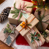 deDeanna's Simple Pleasures: Christmas Crafts: Homemade Wrapping Paper
