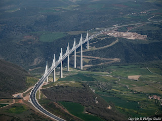 ENGENHARIA CIVIL NA NET: Viaduto de Millau