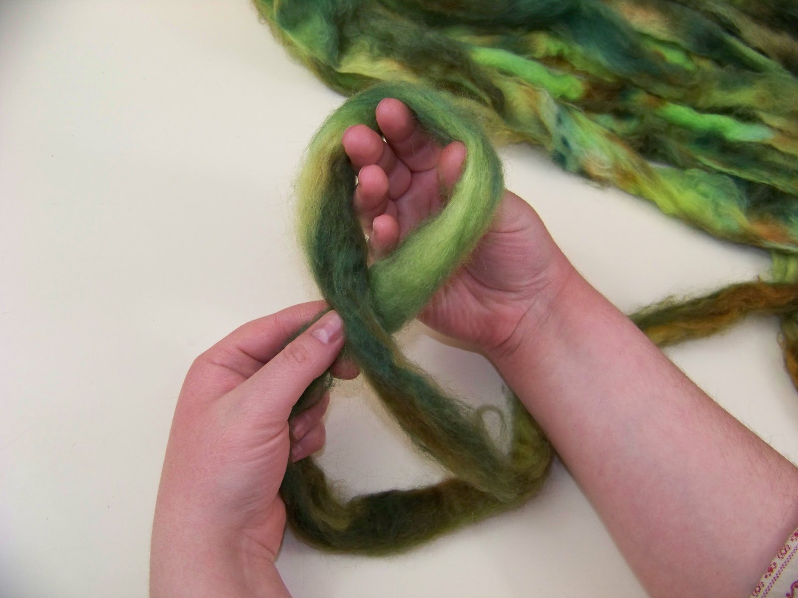 Iron Oak Farm: Storing Roving, Hand Crochet Coil