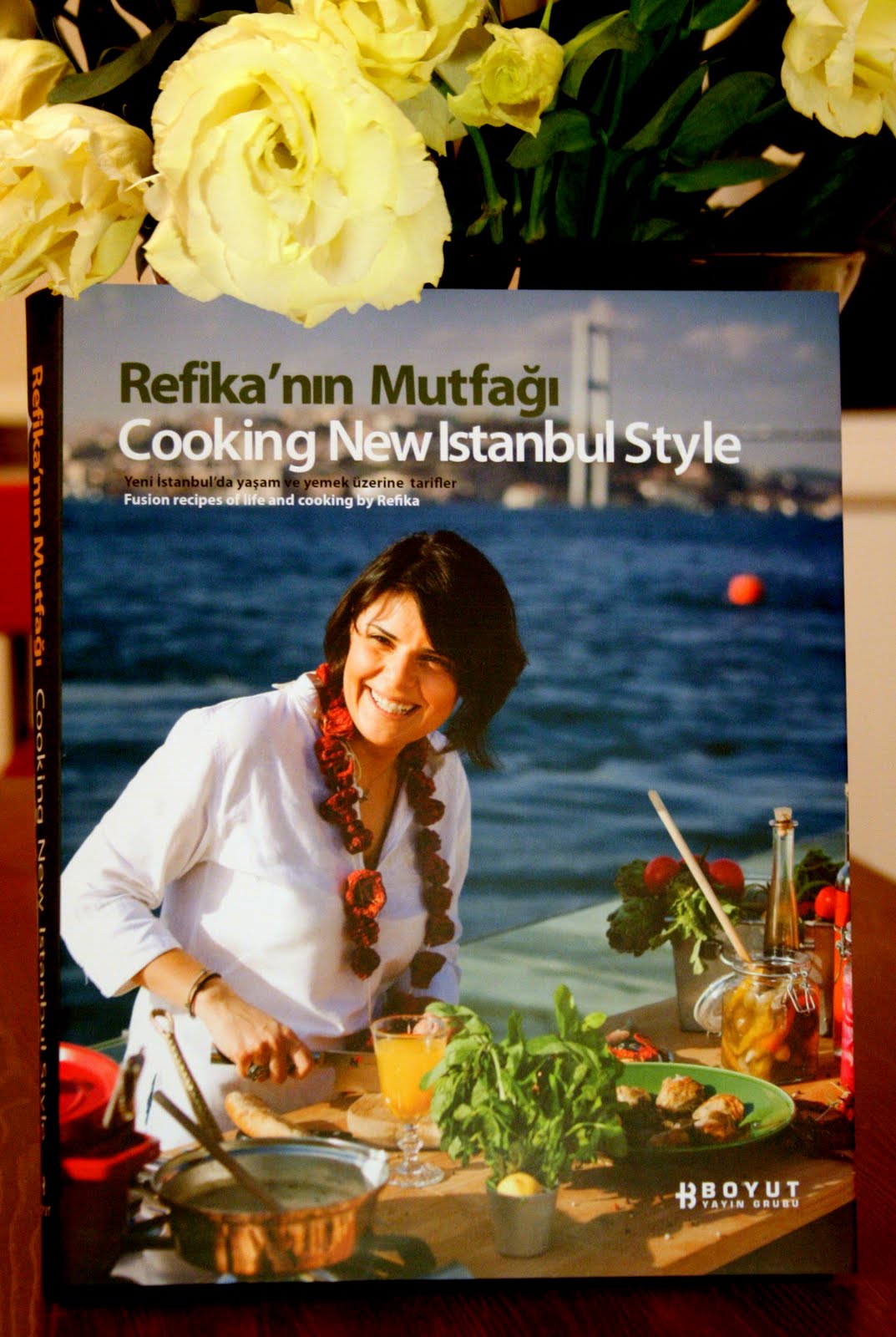 yummiSTANBUL: Refika'nın Mutfağı - Cooking New Istanbul Style