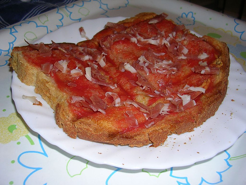 COCINA DE LA JANDA: PAN CON TOMATE Y JAMON