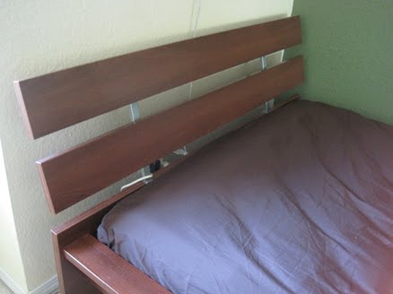 42541 Fern Circle Fremont: Hopen Ikea bed: Medium brown/ full size = $75