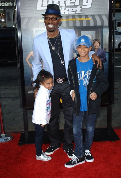 Charlie Murphy and his kids