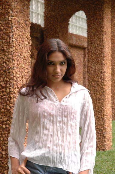 Face Book Girls: Erandi Perera