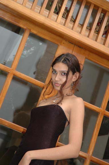 Face Book Girls: Erandi Perera