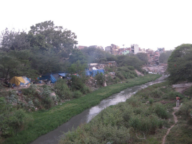 Hari Batti's Green Light Dhaba: World Water Day Special: Delhi's Nallahs