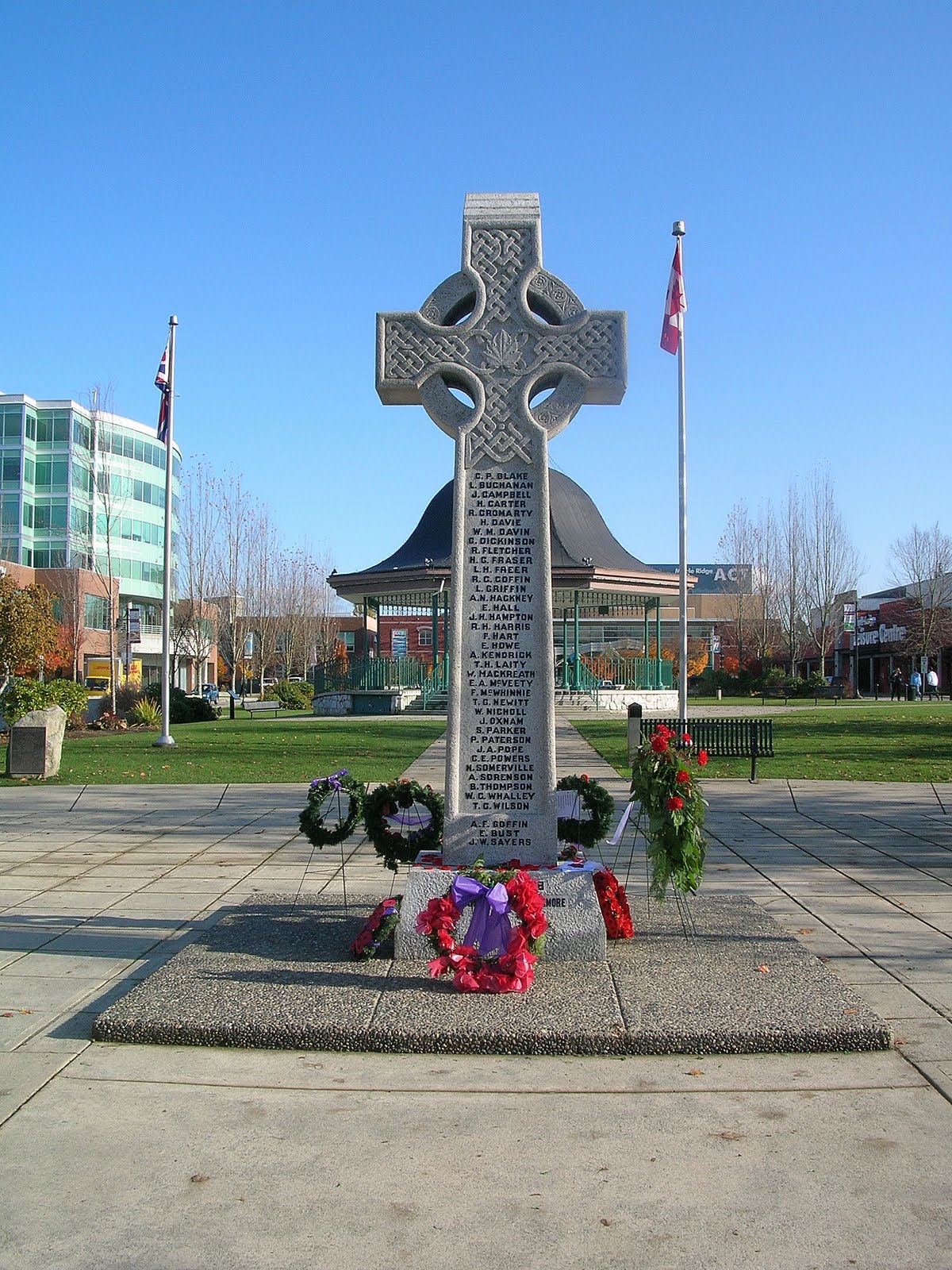MAPLE RIDGE CENOTAPH