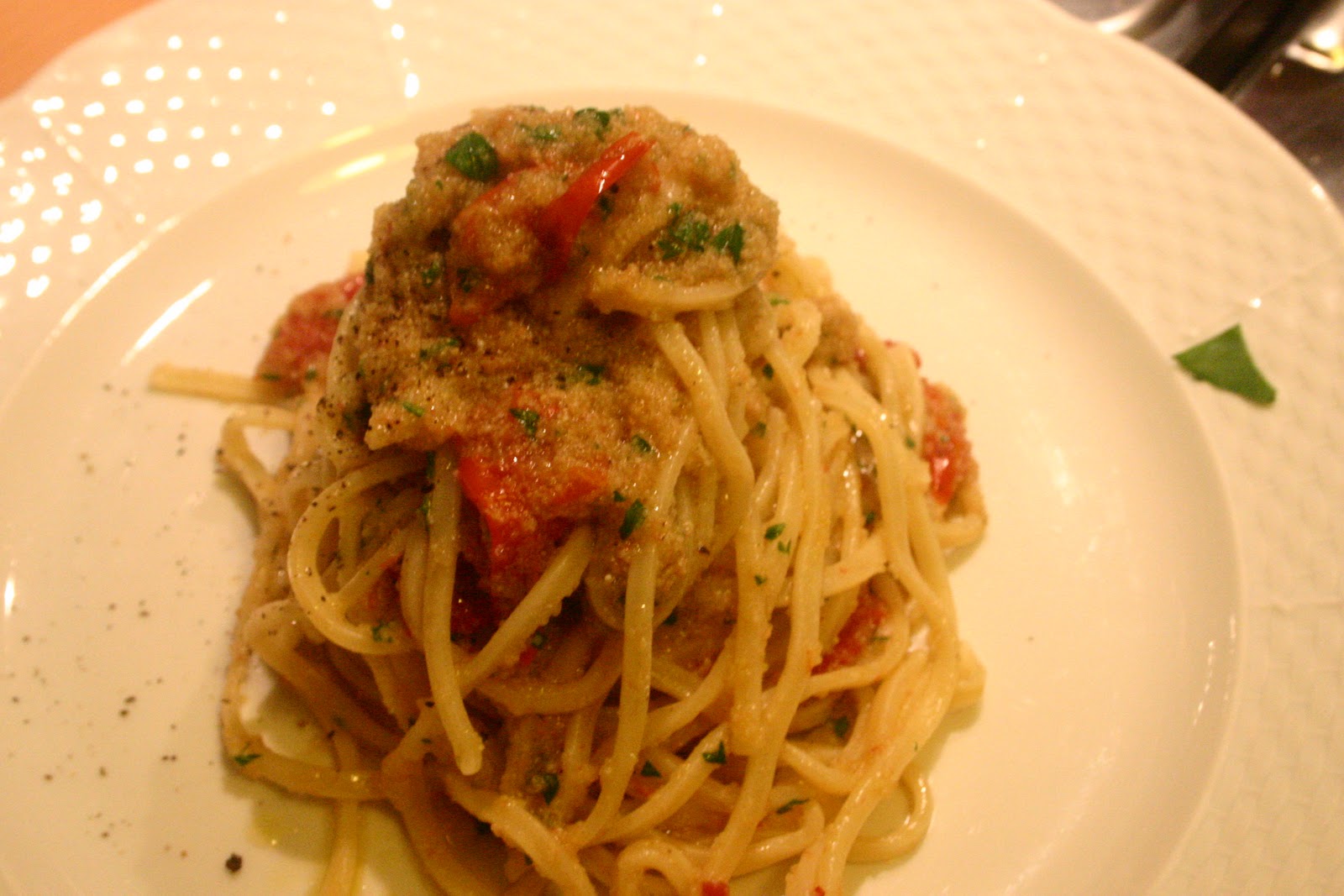 Nuts about food: Elba part 5 - Mahi mahi, impepata di cozze (mussels in ...