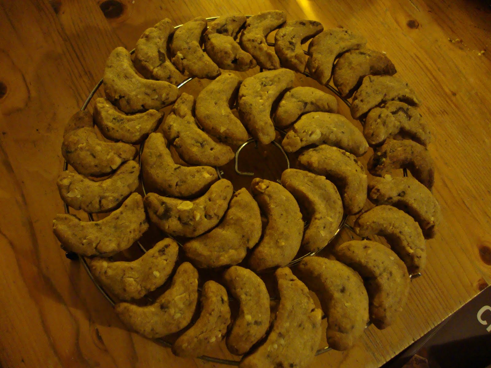 I'm a Foodie: Half-Moon biscuits