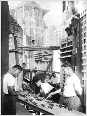 Vicky Echevarria: Metrópolis de Fritz Lang