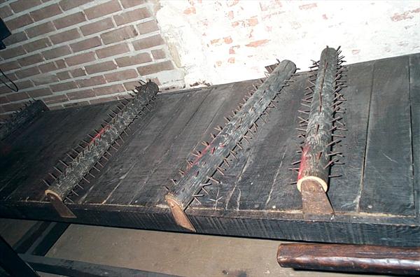 पुरुषर्षभ: जीसस प्रेम का मार्ग: इन्कुइसिशन - २