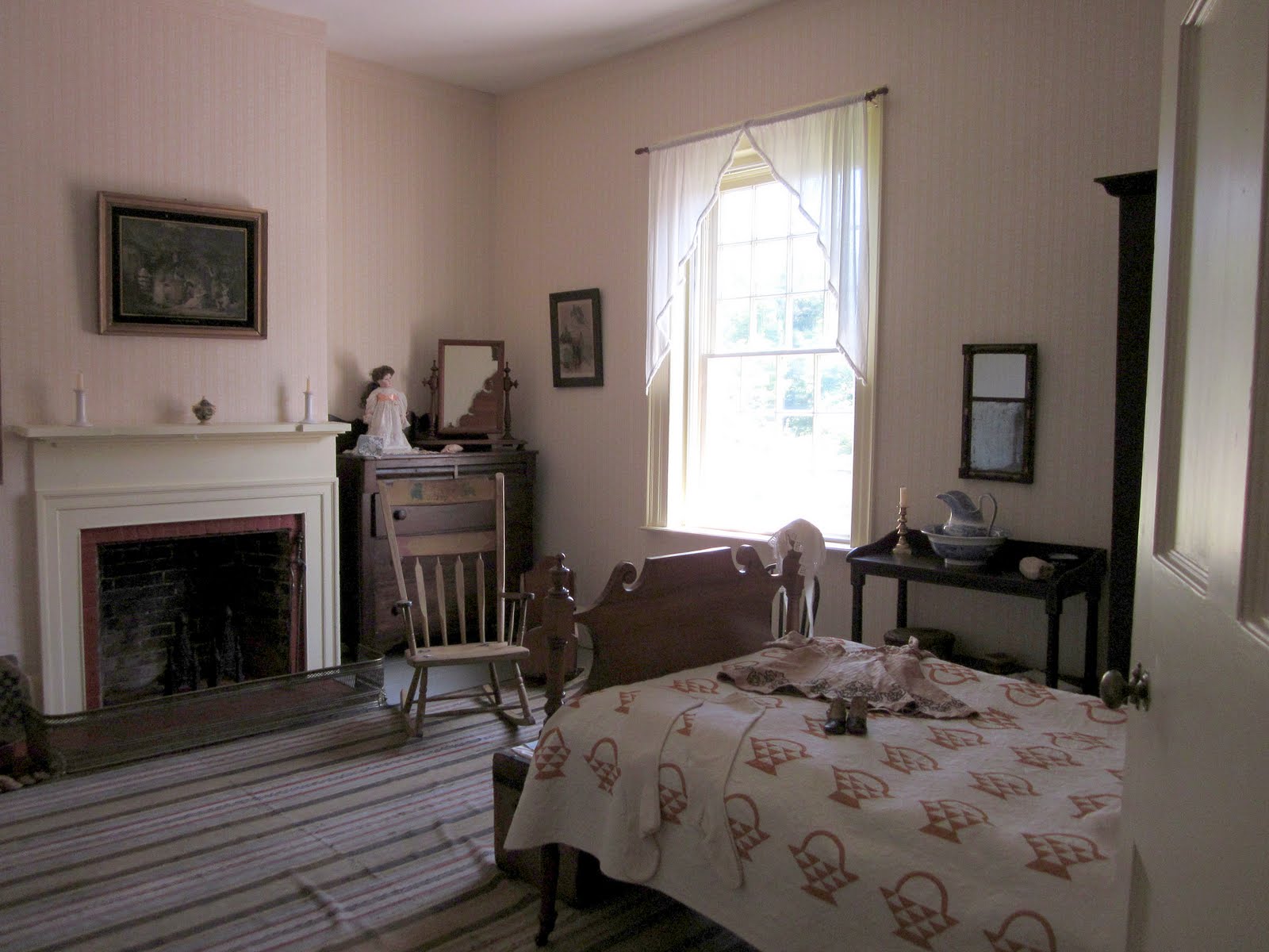 Sense and Simplicity: The Magnificent Macaulay House