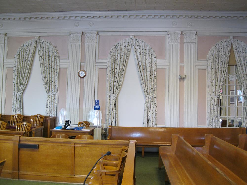 THE DOWNEAST DILETTANTE: JURY DUTY: Interior Decoration on Trial